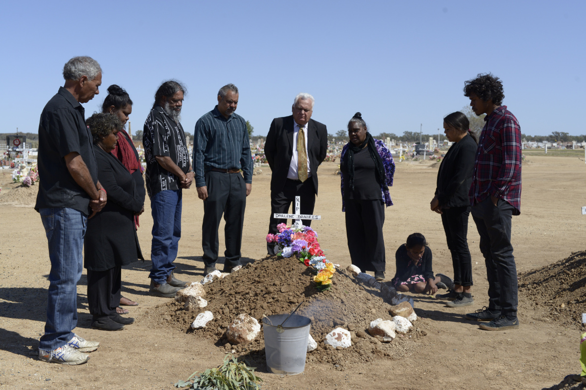 Stills - Emu Runner Film